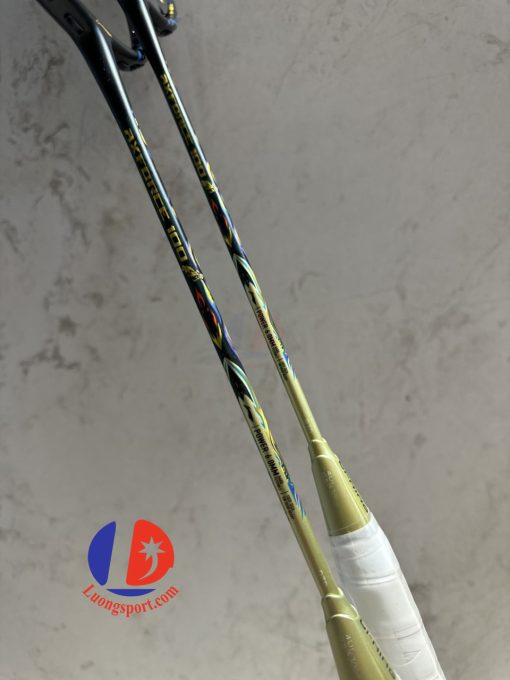 Vợt cầu lông Lining Axforce 100 - Nội Địa ( Vàng Golden Kirin )
