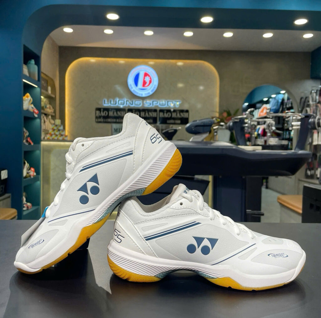 Giày cầu lông Yonex SHB 65Z4 Wide White chính hãng 2025